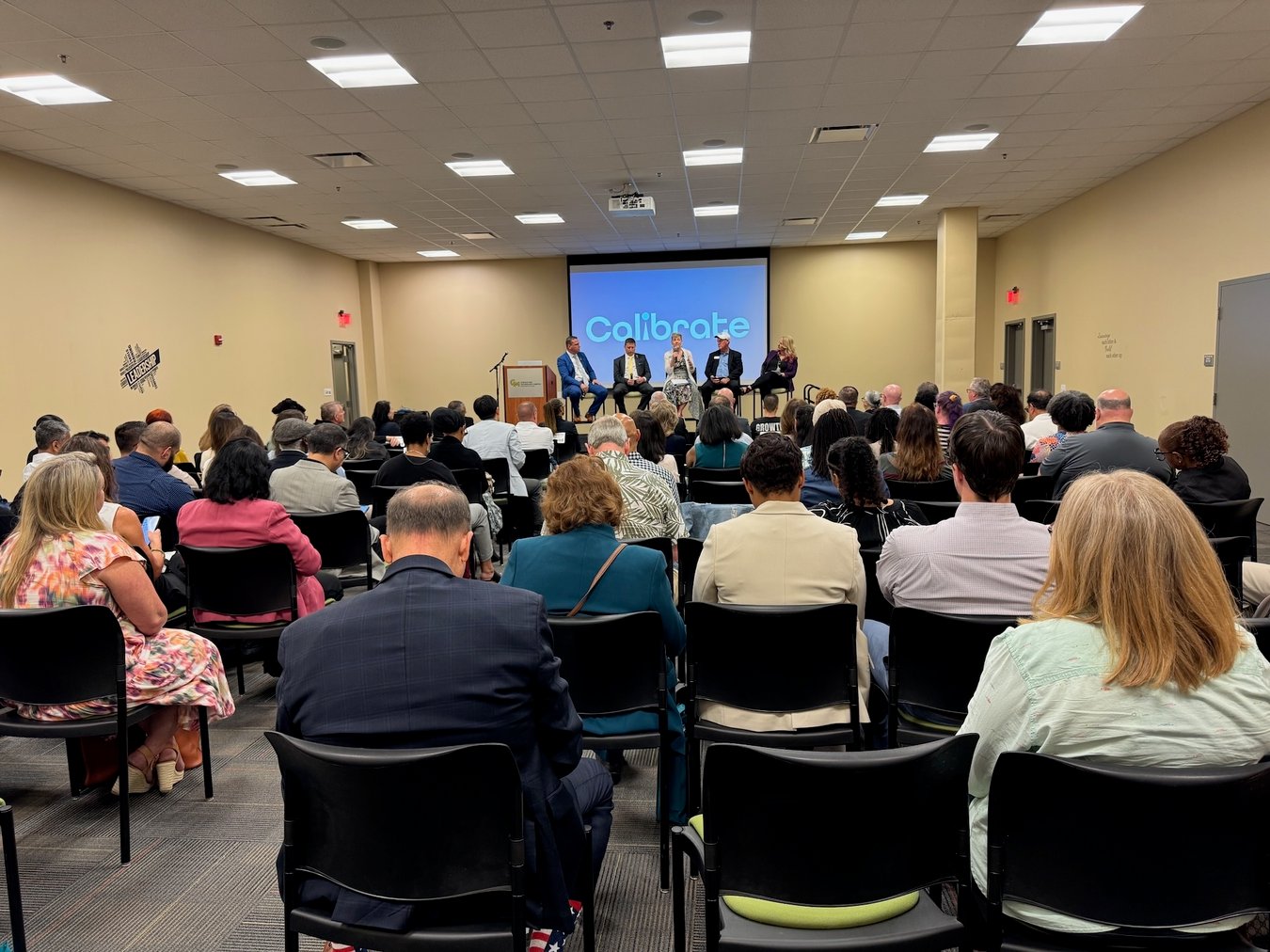 Start SMART Entrepreneurs Bring Their Best Ideas Forward